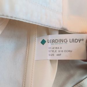 Intimates & Sleepwear | Nwot Ladies Leading Lady Ecru Front Close ...
